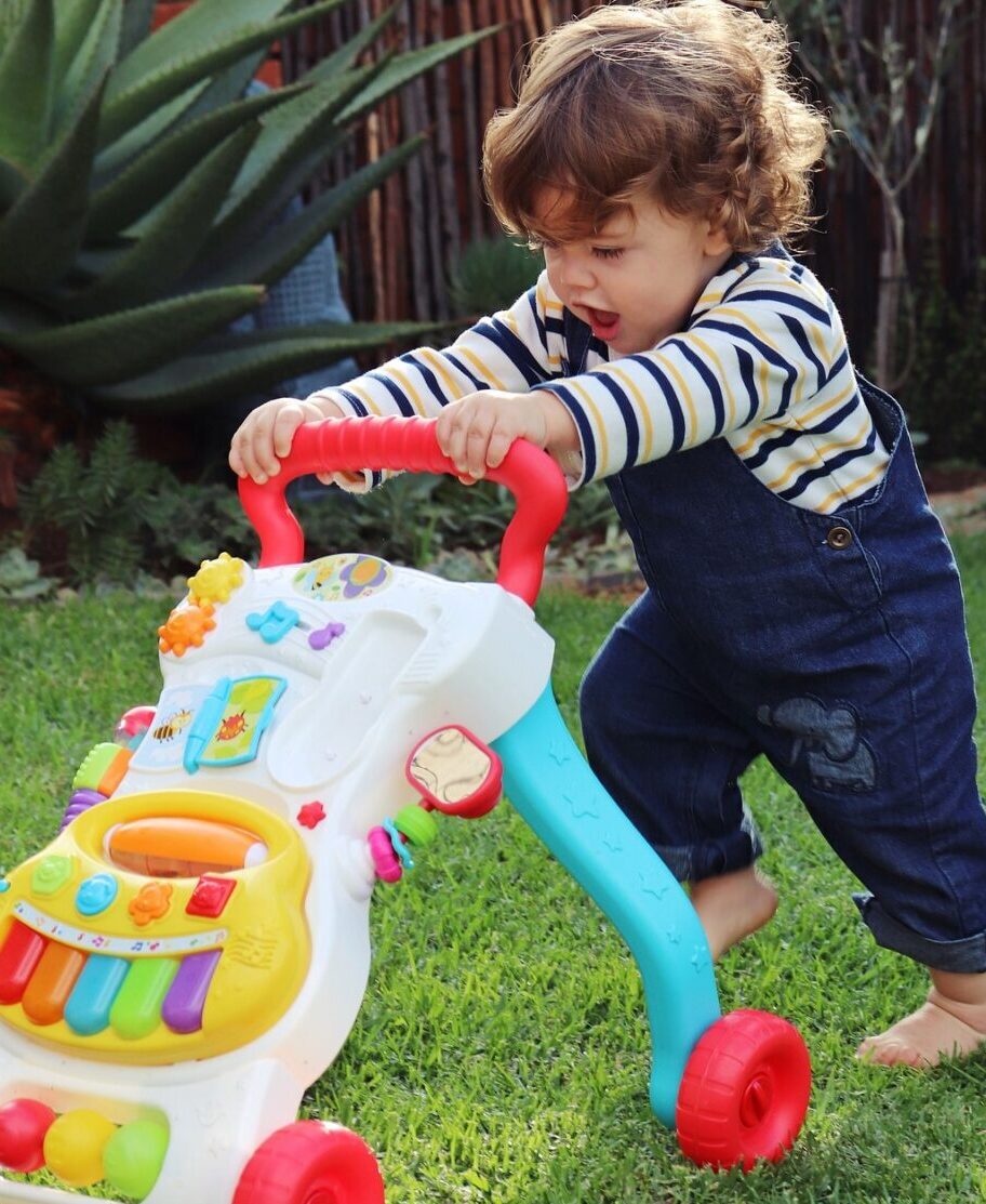 How to Choose Educational Toys for Children-A Teacher's Guide